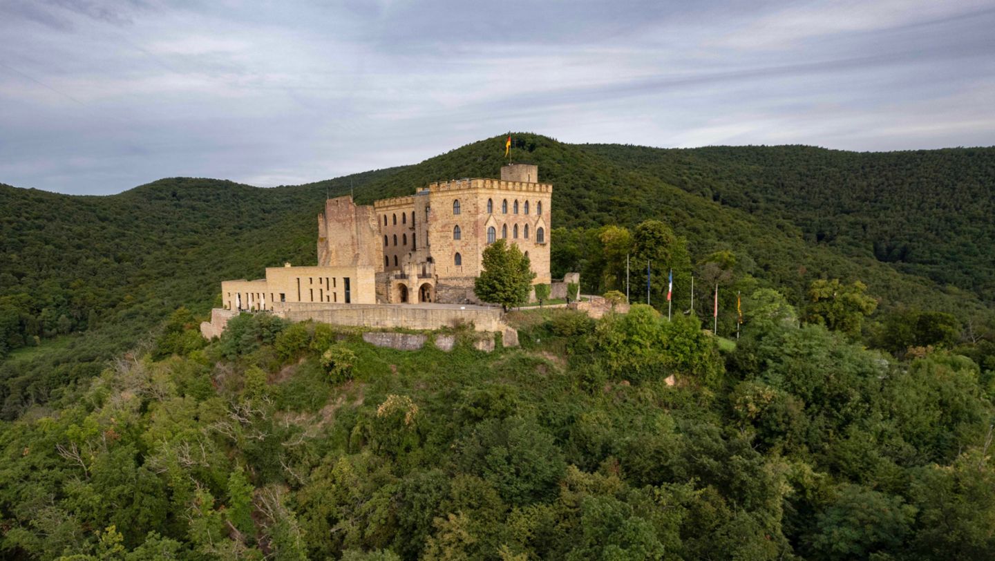 Porsche Heritage Experience through the Palatinate region - Porsche Newsroom